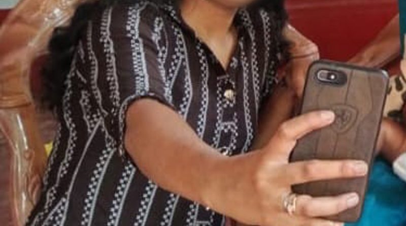 யாழில் 18 வயது மாணவி 2 மாத கர்ப்பத்துடன் திடீரென உயிரிழந்தார்!! பெற்றோர் அதிர்ச்சியில்!! - Vampan