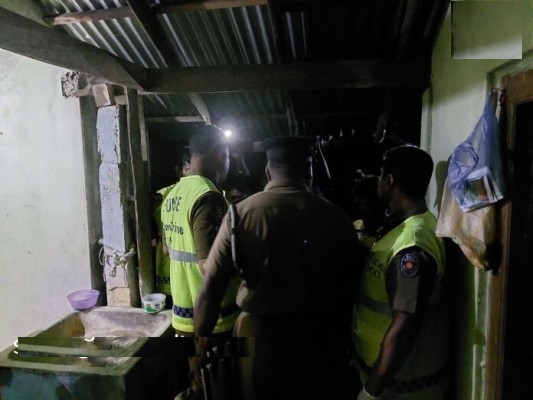 யாழ் கல்வியங்காட்டில் 17 வயது சிறுமி சடலமாக மீட்பு!! மக்கள் கொத்தளிப்பு!!! பதற்றம்!! - Vampan