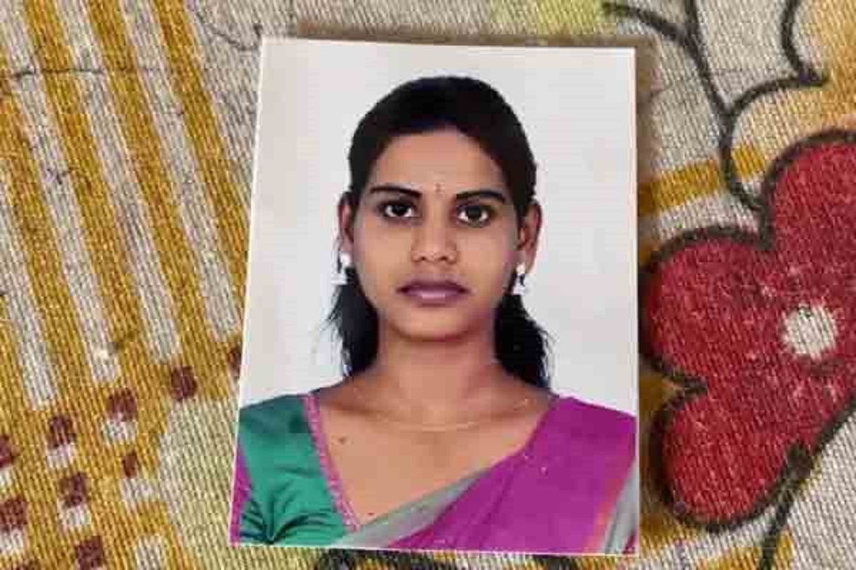 காதல் கசத்தது!! ரயில் முன் பாய்ந்து 28 வயது தர்சினி பலி!! - Vampan