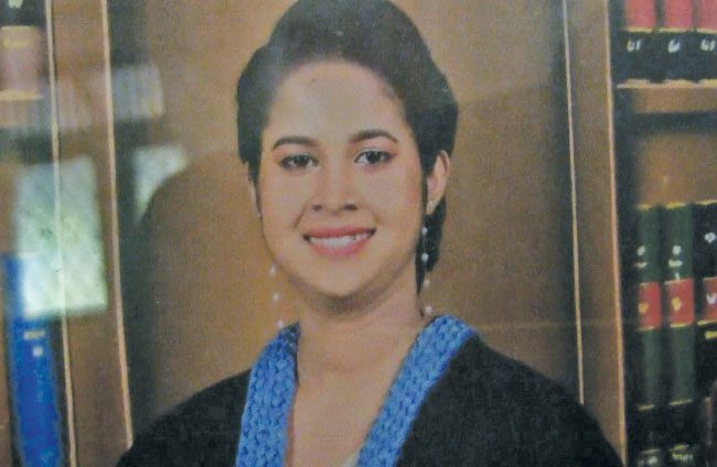 காதலித்து ஏமாற்றிய ஹர்ஷனியின் கழுத்தை அறுத்து கொலை செய்த காதலன்!! தானும் தற்கொலை முயற்சி! - Vampan