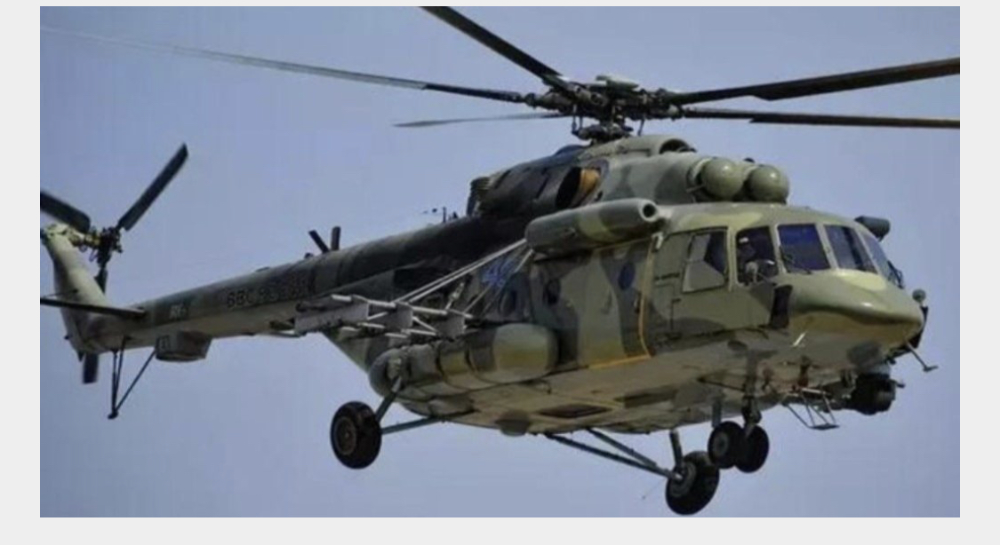 இலங்கை விமானப்படையின் ஹெலி விழுந்து நொருங்கியது! - Vampan