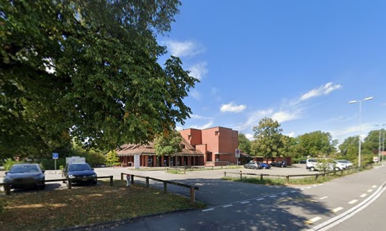 சுவிஸ்லாந்தில் தனது புருசனுடன் கள்ளத்தொடர்பு! தர்மினி மீது தாக்குதல் நடாத்திய கலைவாணி அக்கா கைது ...