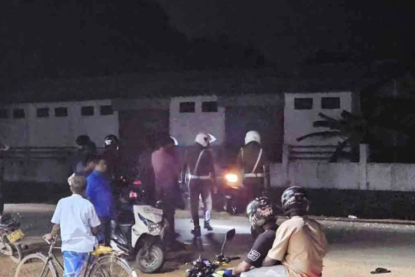 முல்லைத்தீவு வாகன விபத்தில் ஒருவர் பலி ! - Vampan